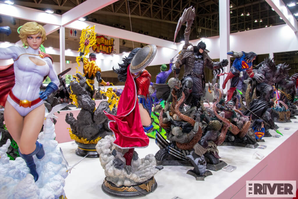 『東京コミコン2022』プライム1スタジオブース、もはや博物館並の迫力 | THE RIVER